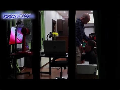 Nell Ufficio Di Fronte Sa Motivare Il Collega Succhia Il Cazzo Per Motivare Meglio Il Lavoro