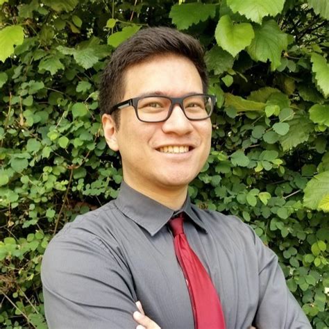 Aaron Reyes Linkedin