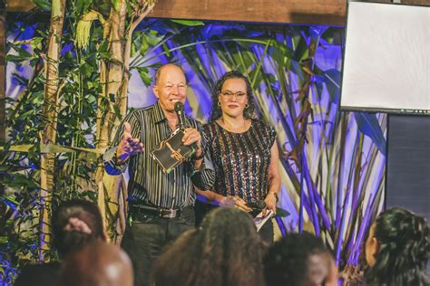 Wie Wordt De Winnaar Van Suripop Xxi Gala Event Voor De Deur Dagblad