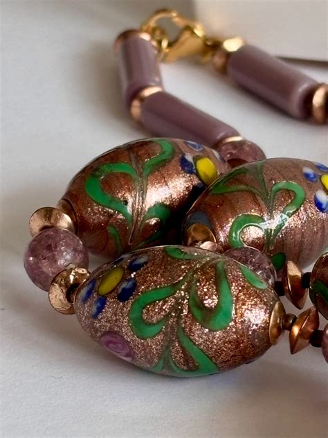 Традиційні українські прикраси а ля венеційка Намисто з сучасної «венеційки Ці чарівні