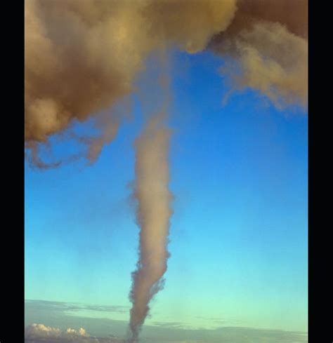 看，天上有朵奇怪的云 果壳 科技有意思