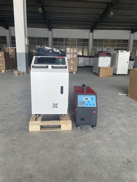 เครื่องเชื่อมเลเซอร์ซีเอ็นซีไฟเบอร์ Lightweld 1500 ใกล้ฉัน