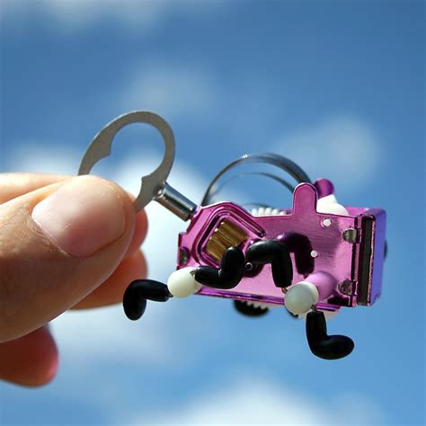 Robot A Cuerda Pea Windup