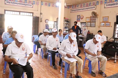 លោក ម៉ម ប៊ុននាង អញ្ជើញចុះជួបសំណេះសំណាលជាមួយក្រុមប្រឹក្សាឃុំកោះធំ ខ និងក្រុមប្រឹក្សាឃុំព្រែកថ្មី