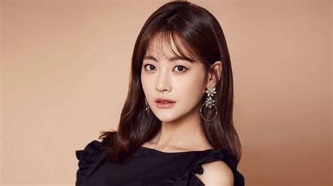 Oh Yeon Seo Song Seung Heon Oh Yeon Seo Hint An Intense Narrative In