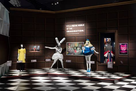 Alice In Wonderland Is An Enduring Tale Newpoeinwonderland