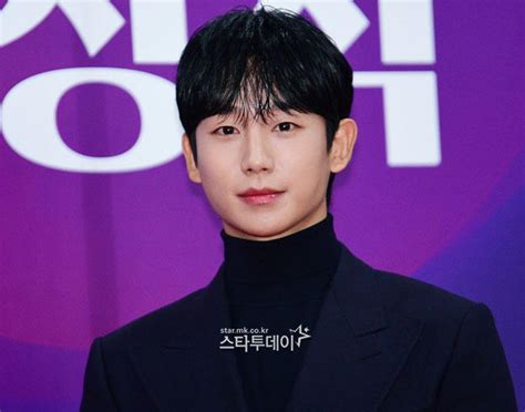 [포토]정해인 소멸할듯한 얼굴