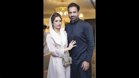 Irfan Pathan Shared A Simple Picture With Wife But It