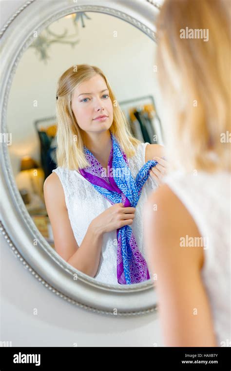 Knot And Loop Stock Photo Alamy