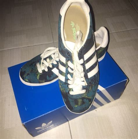 Adidas Gazelle Original, Women's Fashion, Footwear, Sneakers on Carousell