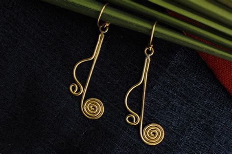 Spherical Curls Karuvaki Creations