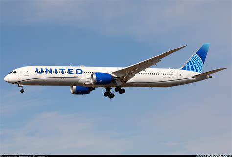 Boeing 787 10 Dreamliner United Airlines Aviation Photo 7953805