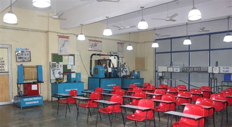 Thakur Polytechnic Logo