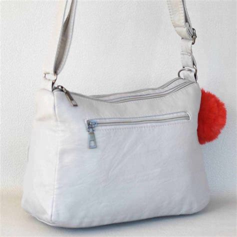 Евтина дамска чанта за през рамо от мека варена еко кожа с две отделения и много джобчета