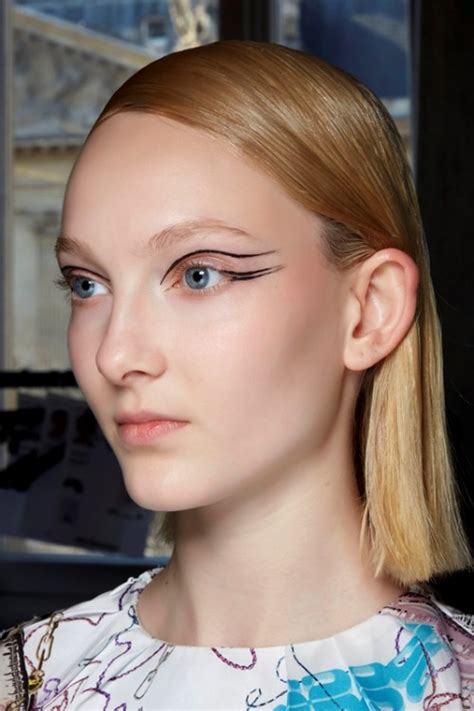 111 модерни ПРИЧЕСКИ за ЗИМА 2023 Страница 16