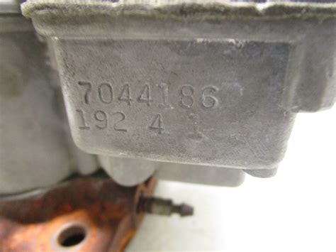 980528 OMC 120 Hp Stringer Rochester 2 Barrel Carb Carburetor 7044186