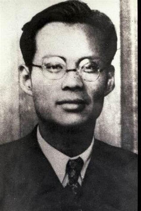 郭守義醫師的遺體被領回時身上還有兩封親筆信其中一封是交代妻子趕快拿錢去贖他遺憾的是這封信來不及交到家人手上他就已經成為祖國的槍下