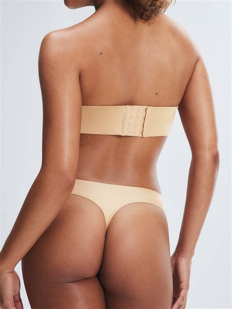 New Microfiber Strapless Bra In Nude Savage X Fenty