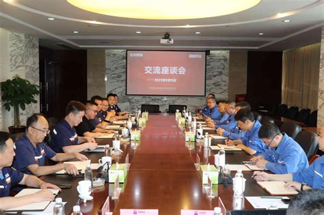 达州钢铁集团总经理王洪一行到德胜交流座谈 新闻动态 看·新闻 四川德胜集团钒钛有限公司