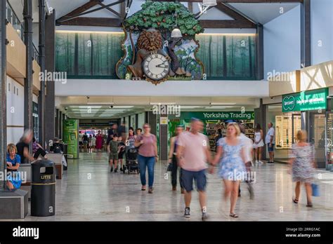 Grantham Lincolnshire The Isaac Newton Shopping Centre Busy With