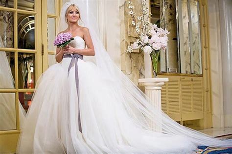Kate Hudson Wedding Dress 60 Photos