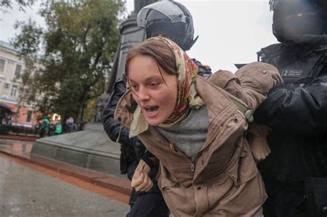 Criticism Grows Louder Over Russias Chaotic Troop Mobilisation