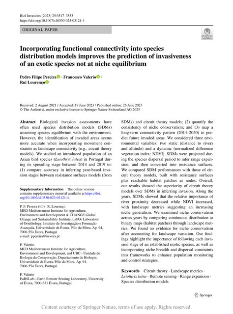 Incorporating Functional Connectivity Into Species Distribution Models