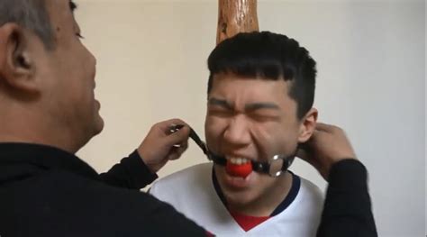 Chinese Men Chloro Bound And