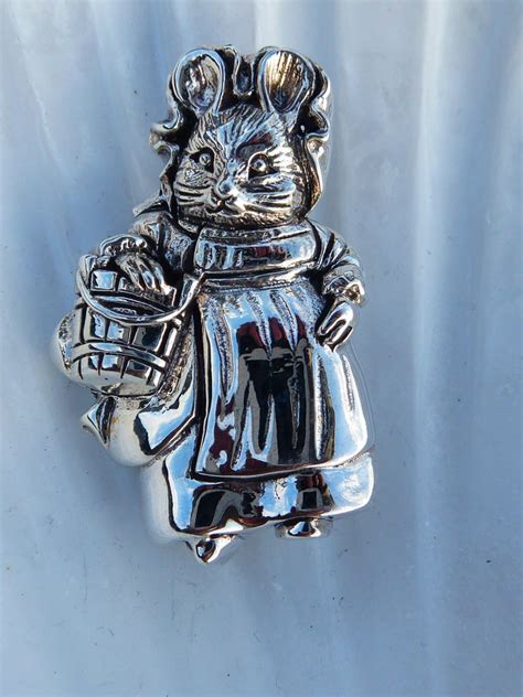 Silver Hunca Munca Beatrix Potter Mouse Brooch Etsy