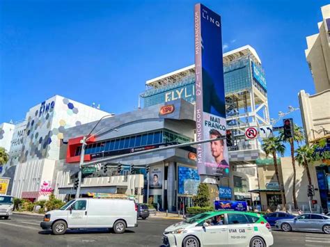 The Linq Promenade On The Vegas Strip The Ultimate Guide Feelingvegas
