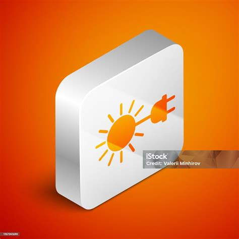 주황색 배경에 격리 된 전기 플러그 아이콘이있는 아이소메트릭 태양 에너지 절약 개념 실버 스퀘어 버튼 벡터 일러스트레이션 0명에 대한 스톡 벡터 아트 및 기타 이미지