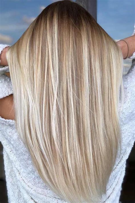 Pin By Annahjertum On Striper I Blondt Hår Platinum Blonde Hair Platinum Blonde Hair Color