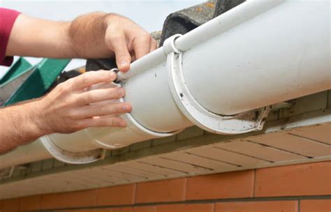 A DIY Guide On How To Install Gutter Brackets