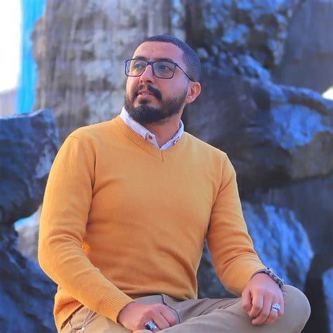 قايد احمد علي في يوم المرأة العالمي، لا يُحتفى فقط