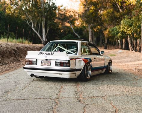 Pandem Bmw E30 Uji Distribution