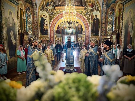 Напередодні свята Успіння Пресвятої Богородиці архіпастир звершив Всенічне бдіння — Вінницька