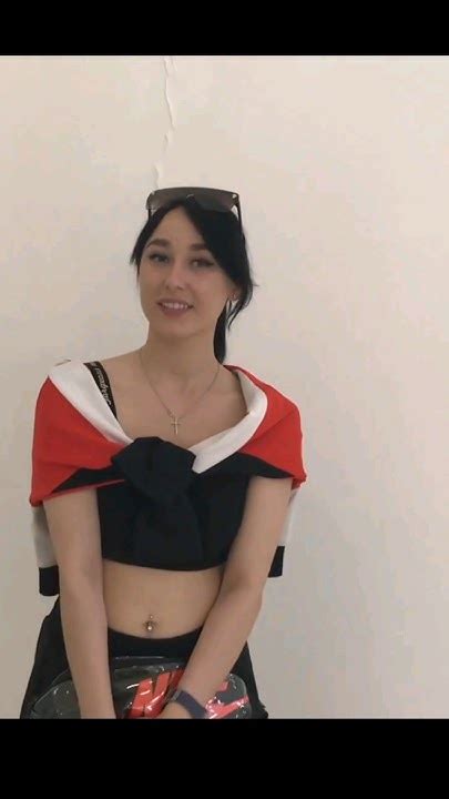 Во сколько был первый секс опрос девушек Youtube