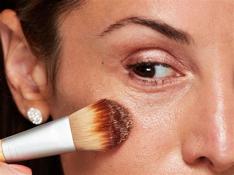 How To Use Concealer Makeup