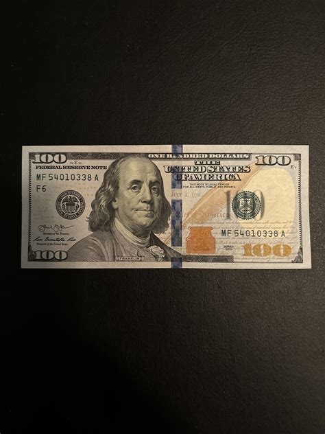 100 Dollar Bill Circulation