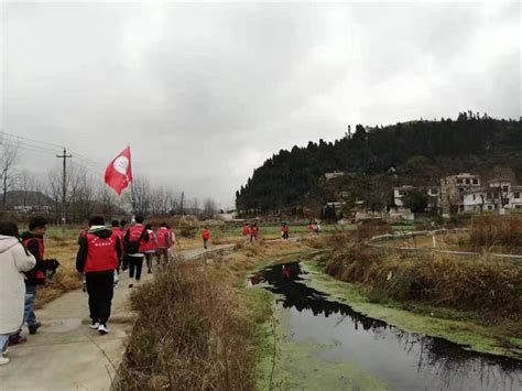 第十期贵州河流日1 2行动举行6市州592名志愿者巡河护河 凤凰网