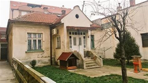 Само Домаће Дом Голубовића 😊Занимљиви детаљи из живота Facebook