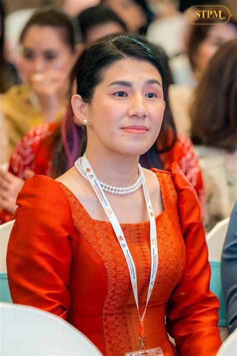 សម្ដេចធិបតី ហ៊ុន ម៉ាណែត ៖ ស្ត្រីកម្ពុជាតែងបង្ហាញពីភាពជាអ្នកដឹកនាំ