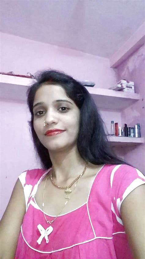 Desi Horny Housewife