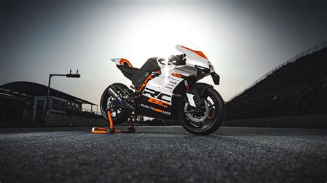 10 Reasons The New Ktm 990 Rc R Will Tremble The Middleweight Superbike
