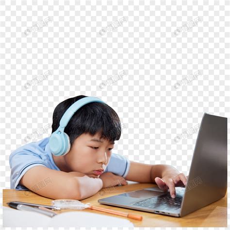 헤드폰을 끼고 도망가는 소년 Png 일러스트 무료 다운로드 Lovepik