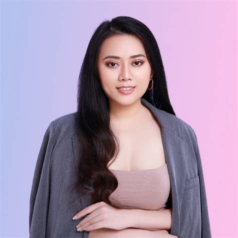 Abundance နှစ်သစ်မှာ ကျောက်မျက်ရတနာရွှေငွေ ကြွယ်ဝပြီး လူရောစိတ်ပါကျန်းမာချမ်းသာကြစေကြောင်း