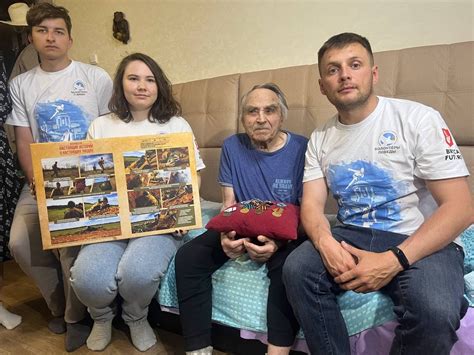 «Волонтёры Победы» помогли ветерану войны восстановить украденные ...
