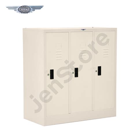 ตู้ล็อคเกอร์ 3 ช่อง สีครีมใหม่ W914xd457xh977 มม Elegant Lk03sm