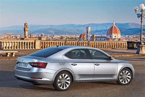 Skoda Superb Superb Combi Preise Bilder Autobild De