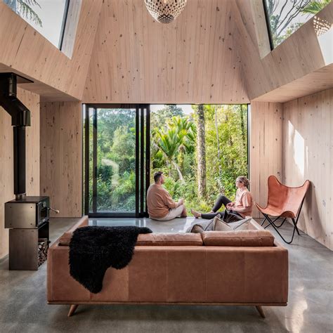 Fabric Builds Clt Vacation Cabin In New Zealand Rainforest